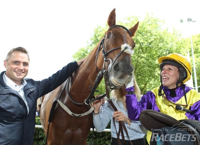 Insider-Talk mit Eva-Maria Geisler: „Die Arbeit mit den Pferden ist ...